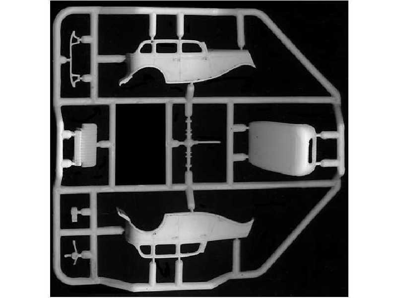 GAZ-M1 - Soviet staff car
