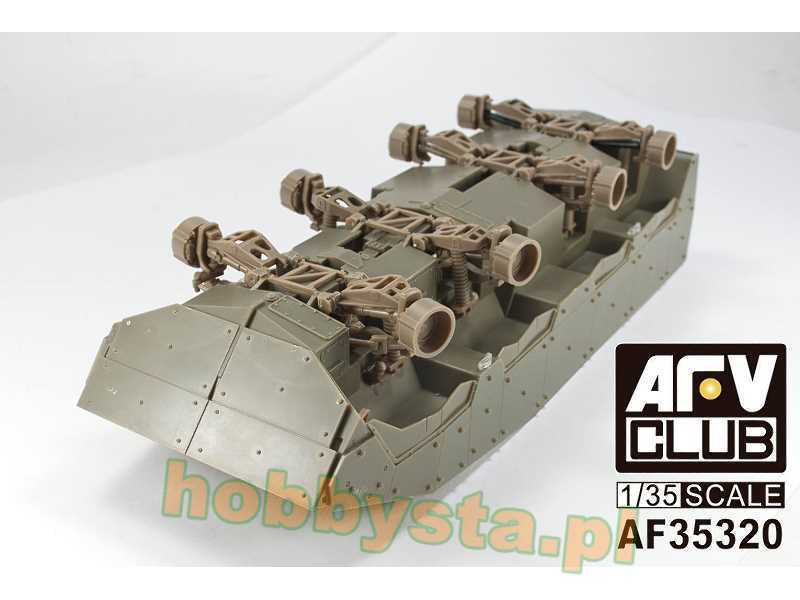 ROC TIFV CM32/33 Clouded Leopard Infantry Fighting Vehicle
