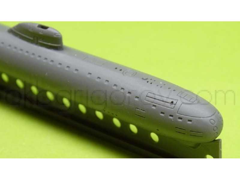 Soviet Submarine Project 627a Kit (Nato Name November)