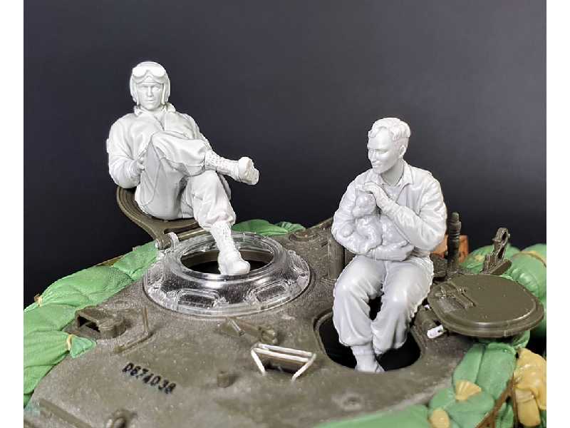 "easy Rider" Sherman Tank Crew