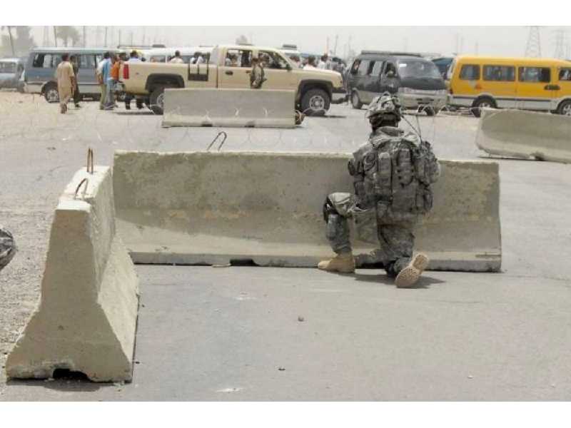 Modern Concrete Road Barriers