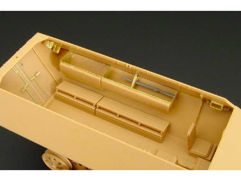 Sd Kfz 251-1 Ausf D Interior