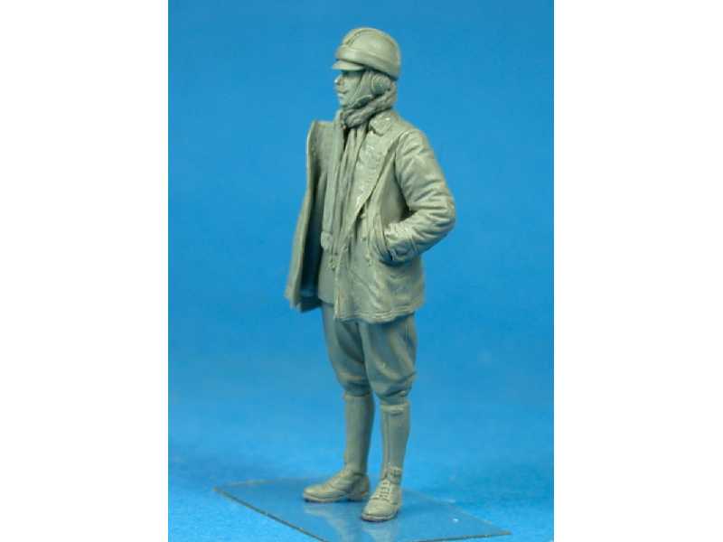 Standing German Airman Wwi Figures