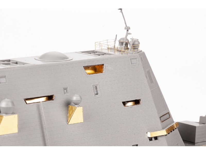 USS DDG-1000 Zumwalt 1/350 - SNOWMAN MODELS
