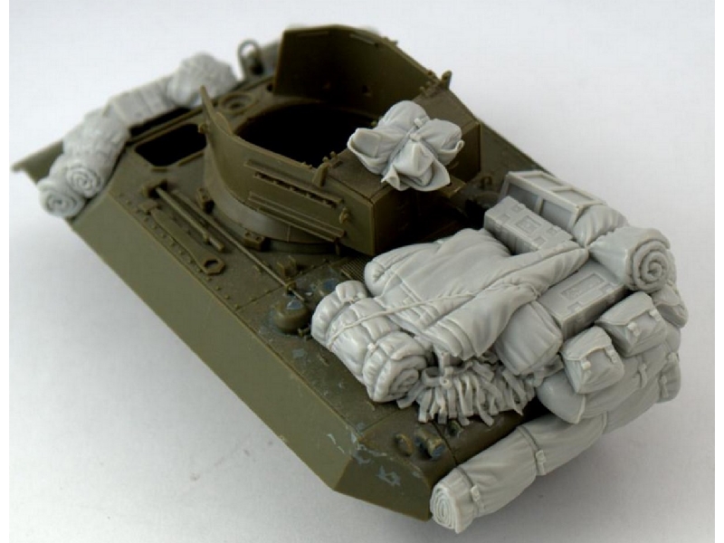 Stowage Set For M3a3 "stuart" V (British Army)