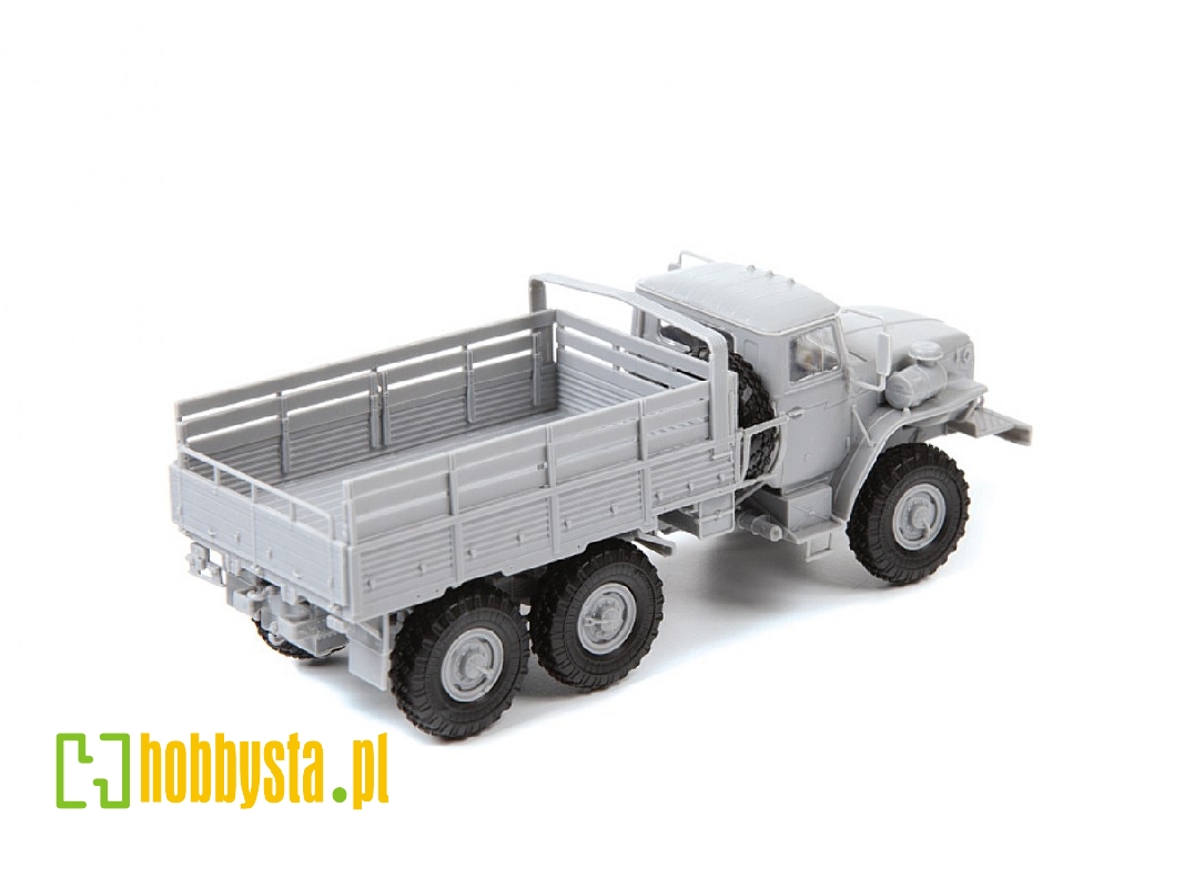Ural-4320 Soviet Army Truck