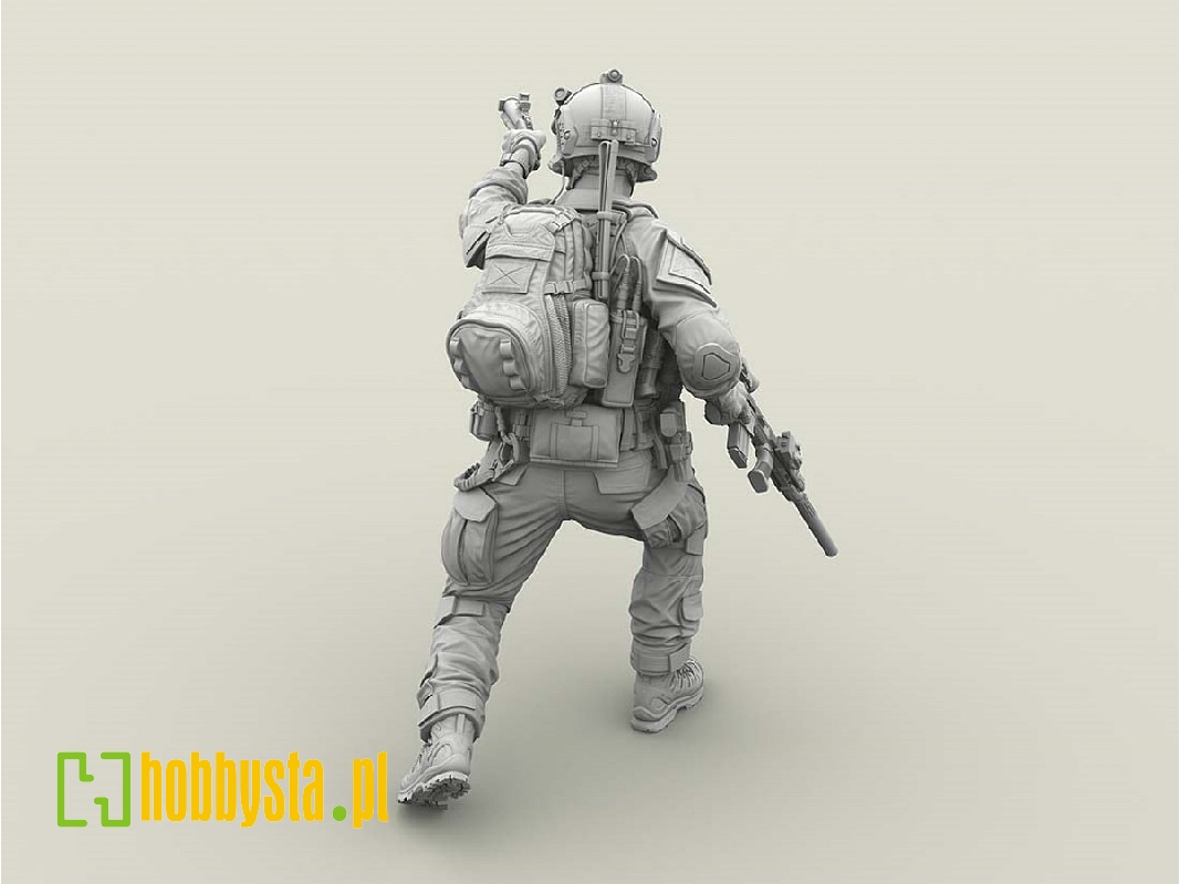 Us Navy Seal #3 With Fn Scar Mk17 And M79 Pirate Gun