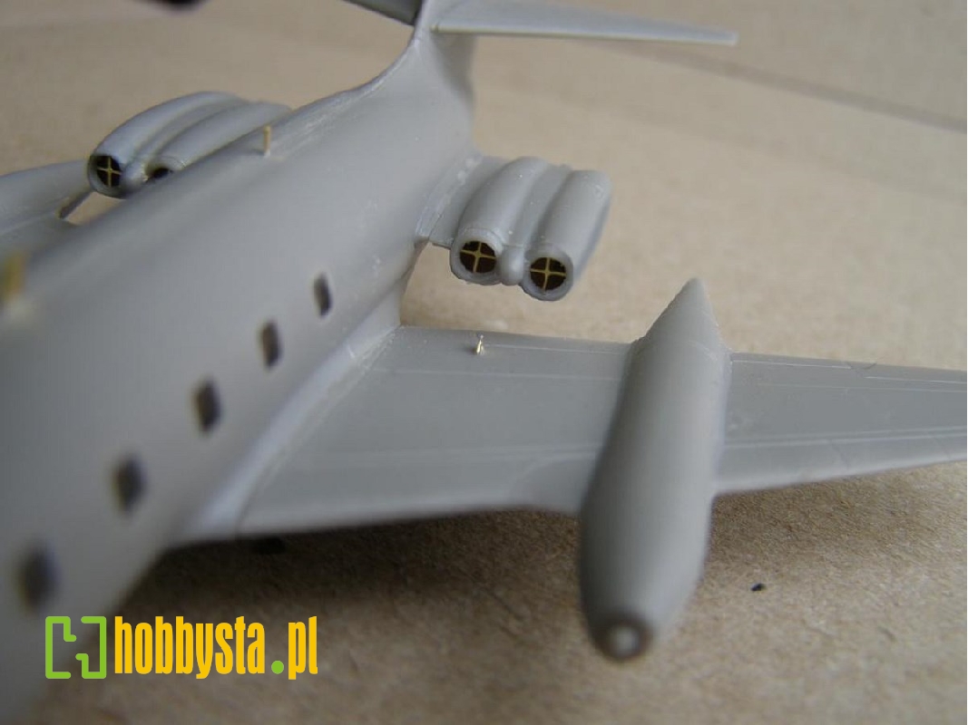 Lockheed Vc-140 B Jetstar (Designed To Be Used With Roden Kits)