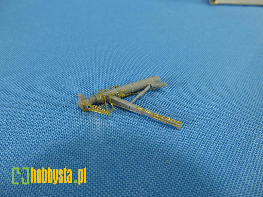 Sukhoi Su-57 Frazor (Felon) (Designed Top Be Used With Zvezda Kits)