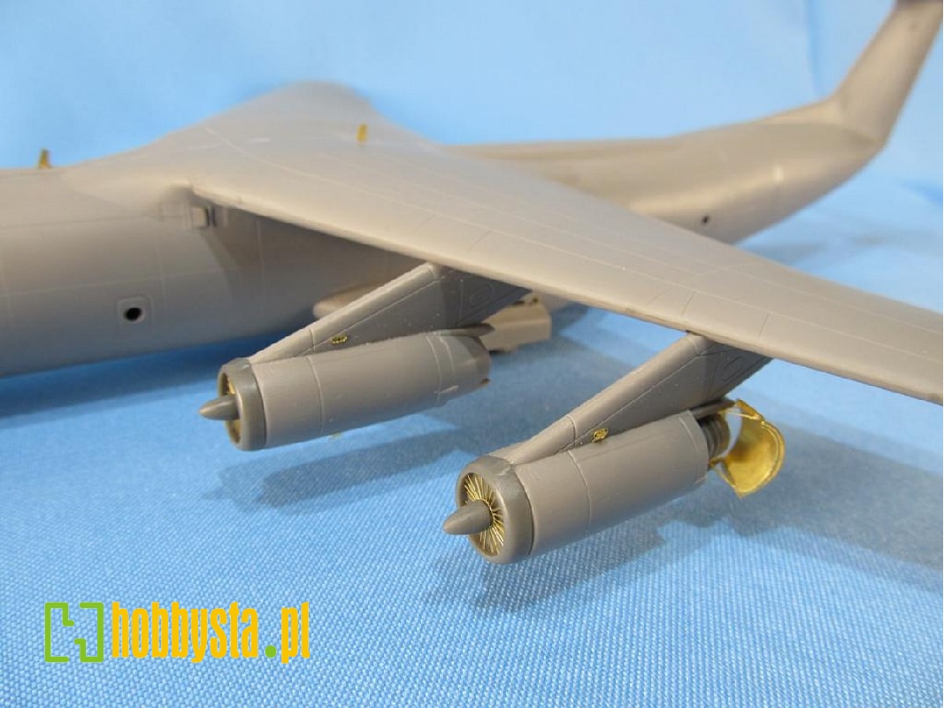 Lockheed C-141 B Starlifter Engines (Designed To Be Used With Roden Kits)