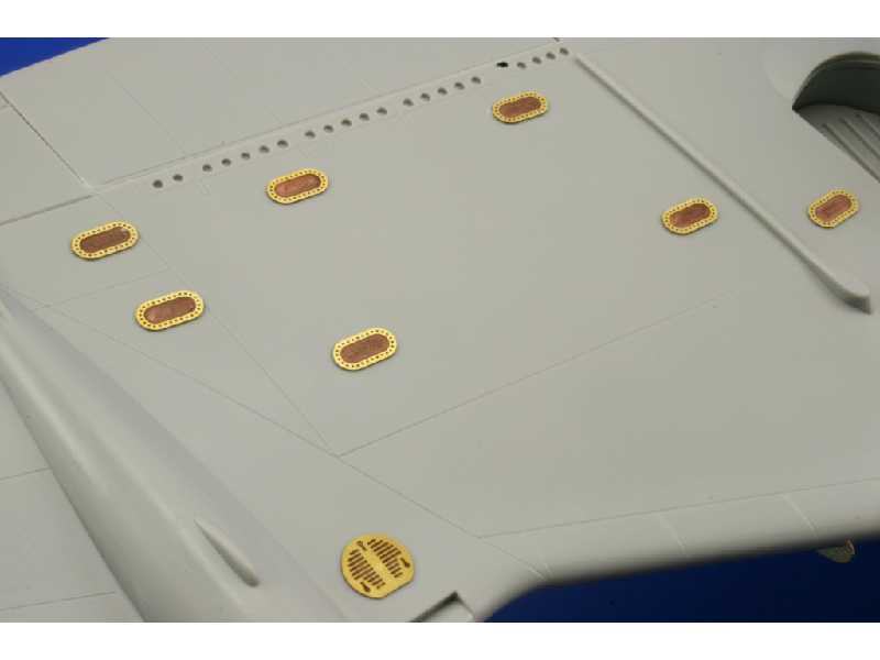 BAe Nimrod exterior and surface panels 1/72 - Airfix