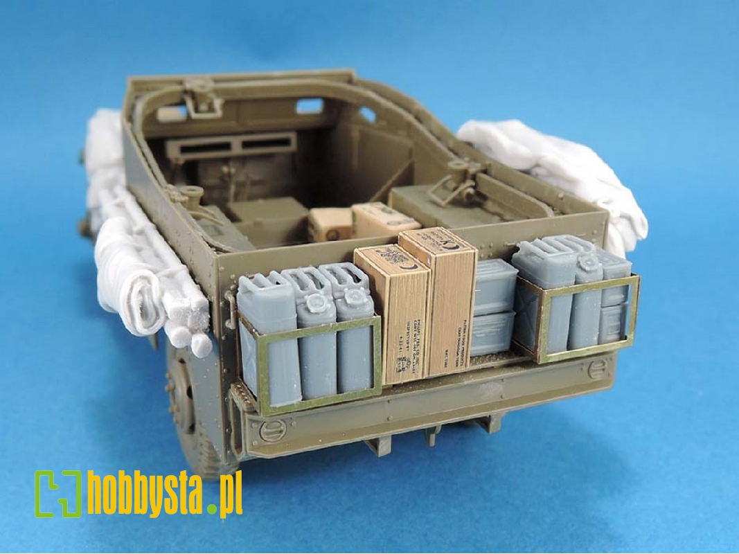 Us M3a1 Scout Car Stowage Set