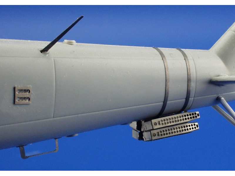 Mi-24D Hind exterior 1/48 - Mini Hobby Model