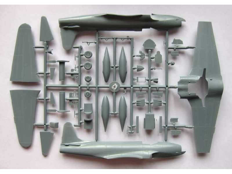 Lockheed P-80A/B Shooting Star