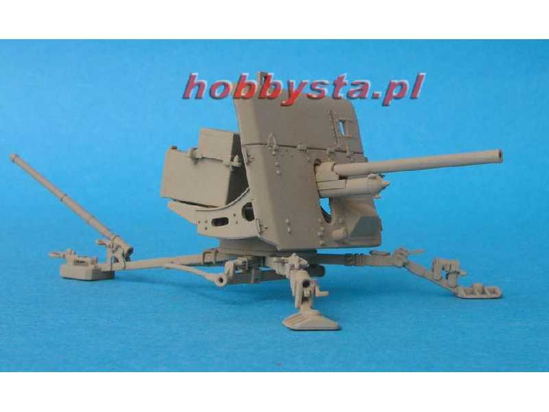 British 2 Pounder Anti-Tank gun