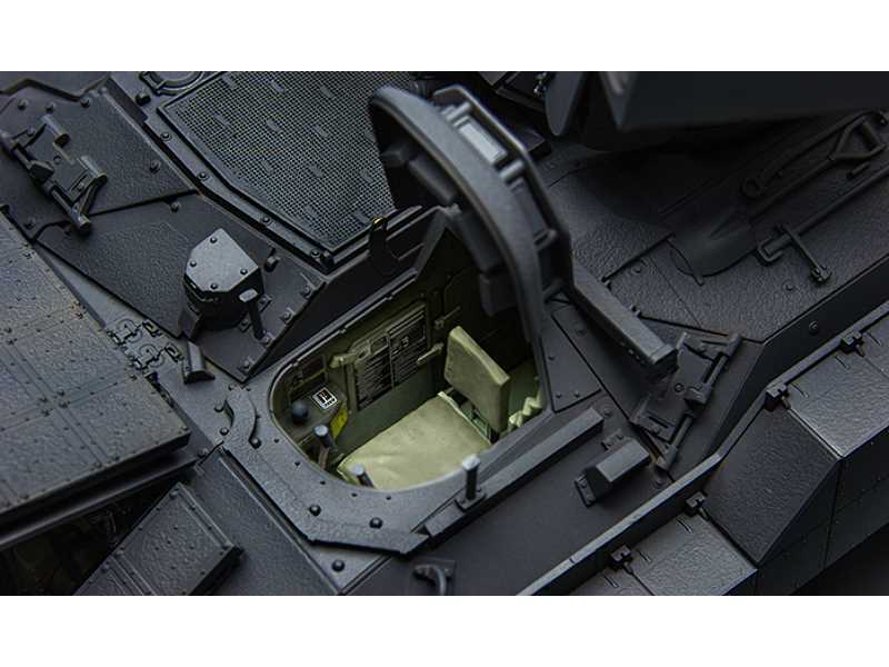 Fighting Vehicle M2A3 Bradley w/BUSK III Interior Set