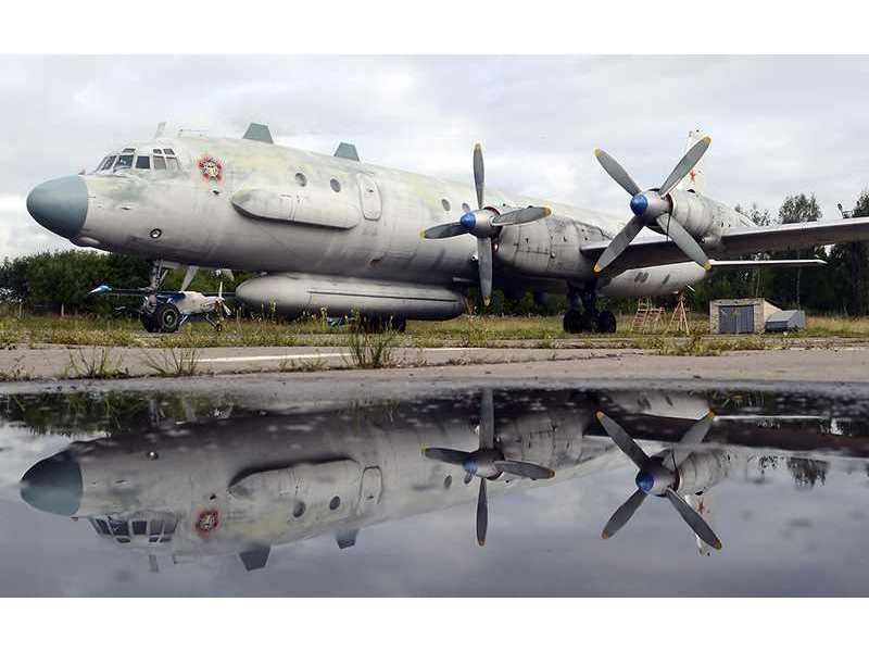 Ilyushin IL-20M Russian reconnaissance aircraft