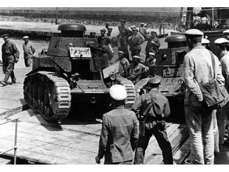 Russian infantry light tank T-18
