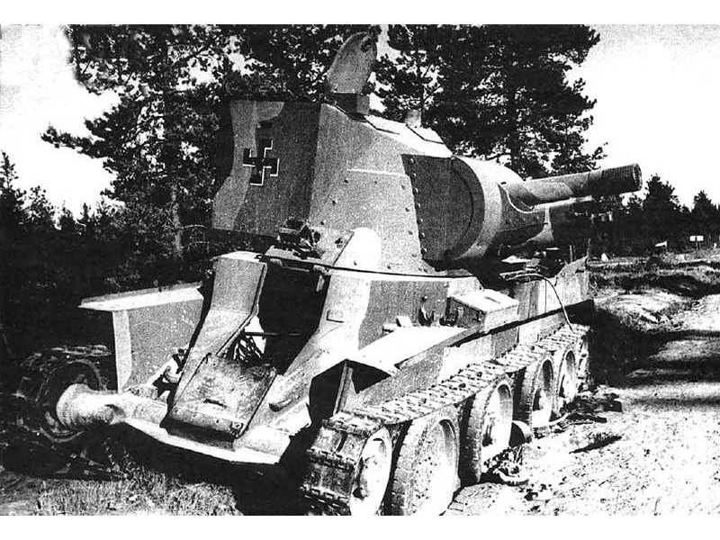 BT-42 Finnish assault gun on BT-7 tank's chassis
