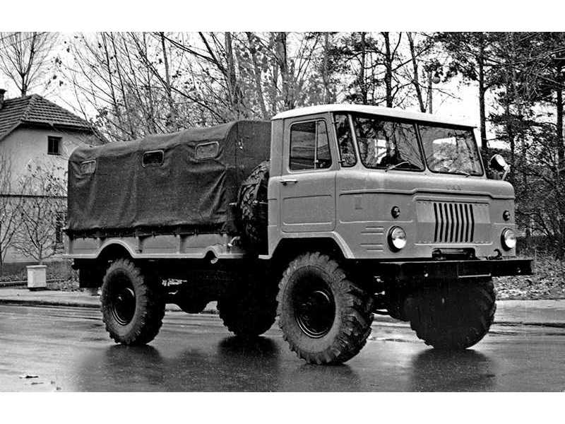 GAZ-66 Russian military truck