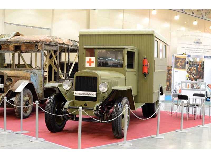 ZiS-42 Russian military half-track