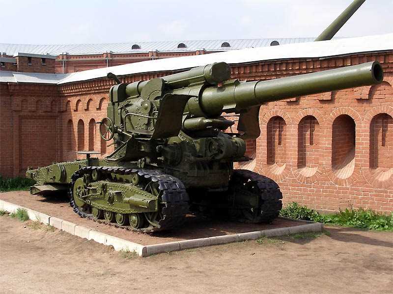 Russian 203 mm heavy howitzer M1931 (B-4)