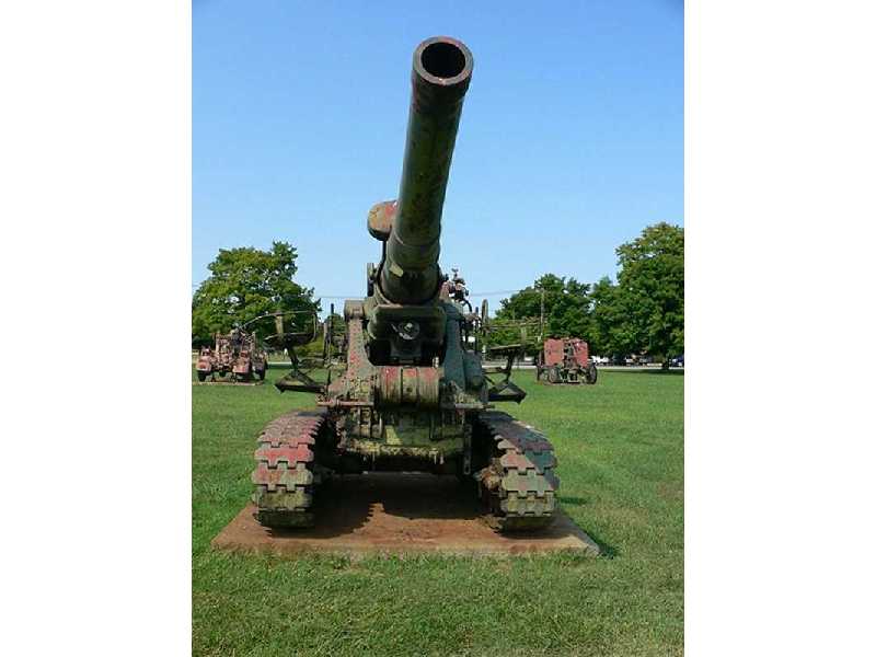 Russian 203 mm heavy howitzer M1931 (B-4)