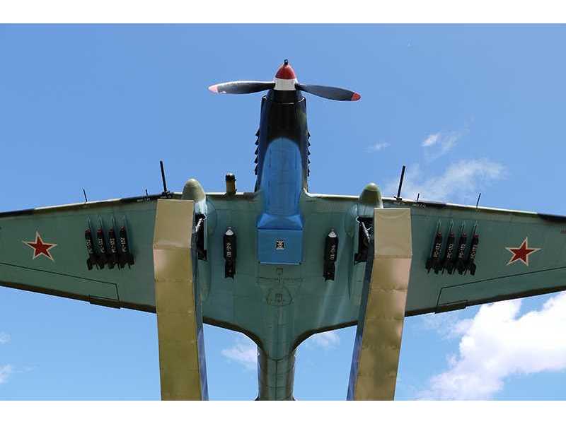 Ilyushin Il-2 M3 Russian ground-attack aircraft