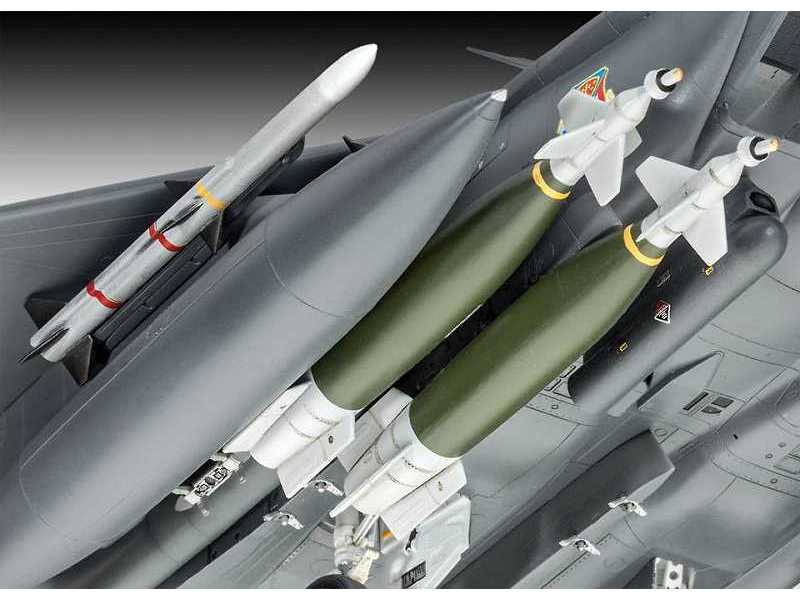 F-15E Strike Eagle & Bombs