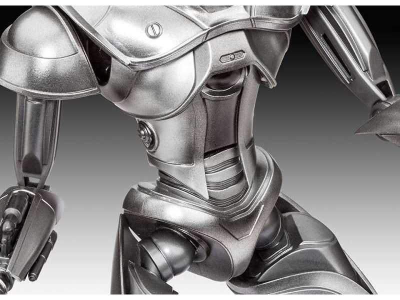 Cylon Centurion - Battlestar Galactica
