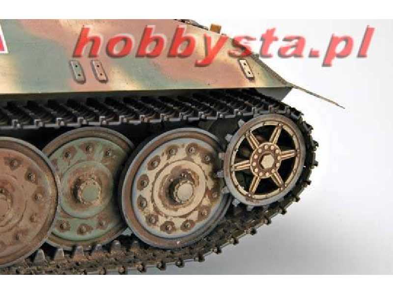 German E-25 Tank