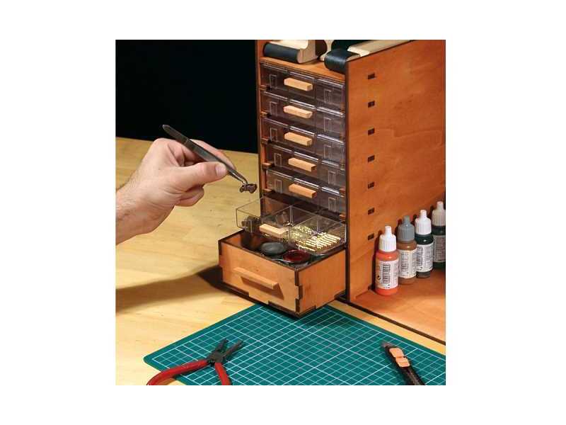 Portable Workshop Cabinet