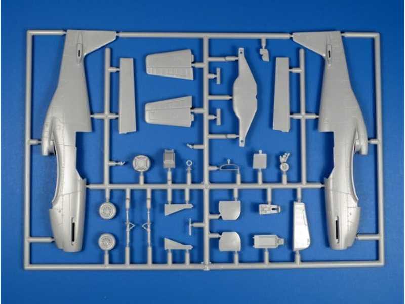Mustang Mk.III - Malcolm hood